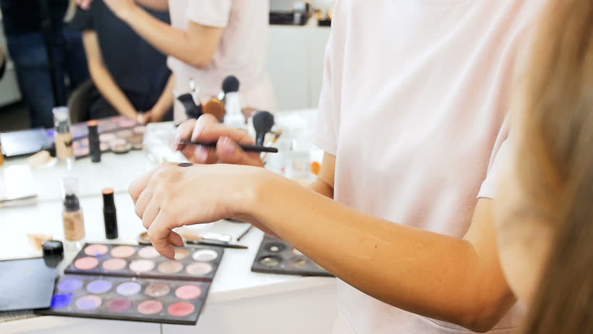 Makeup Kit Image Free Stock Photo Public Domain Photo Cc0 Images