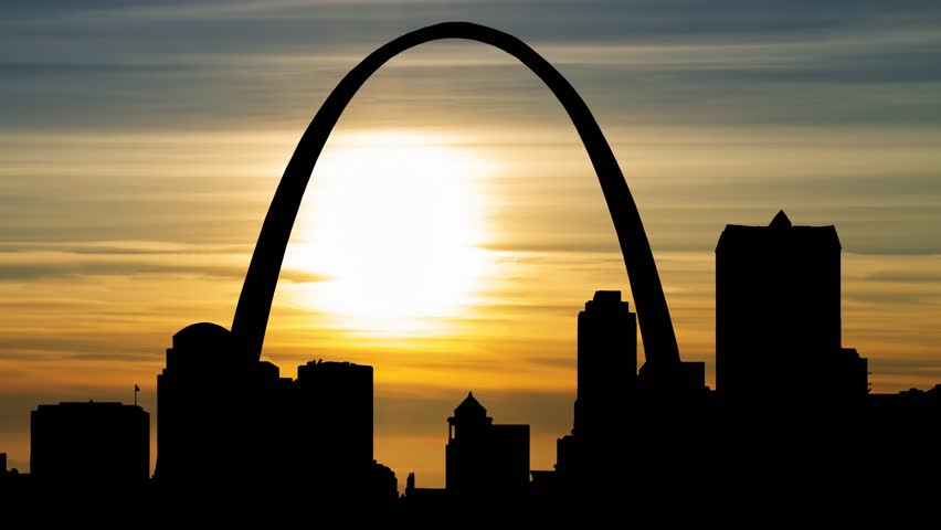Arch, sun, and sky in St. Louis, Missouri image - Free stock photo ...