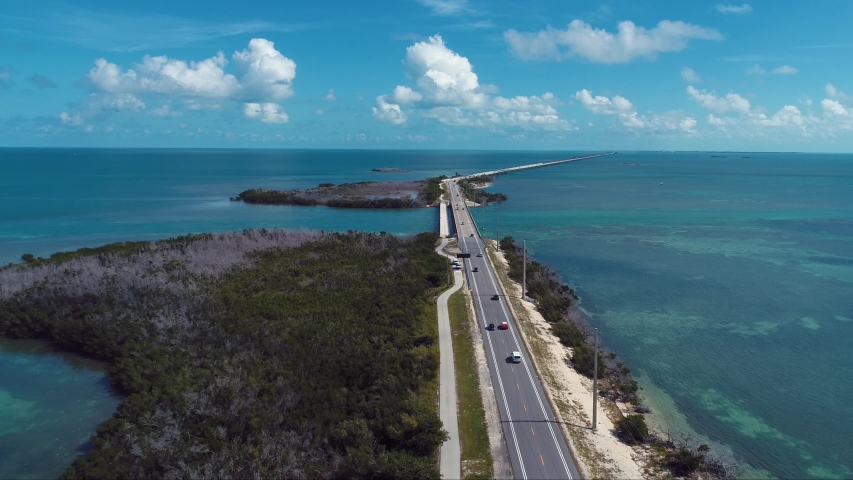 Water of the bay at Key Largo, Florida image - Free stock photo ...