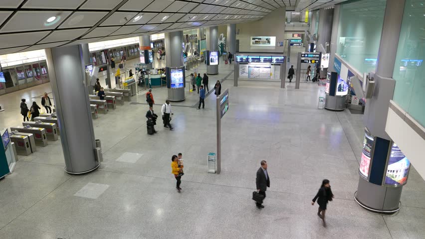 HONG KONG - FEBRUARY 10, 2015: Hong Kong Airport Express Train Arrive ...