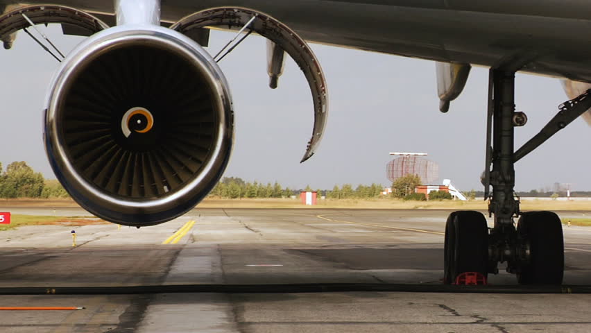 Aircraft Engine Rotating, Video Stock Footage Video 2949439 | Shutterstock