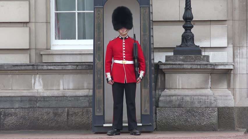 LONDON, JUNE 18, 2015 4K Guarding Buckingham Palace, London, England ...