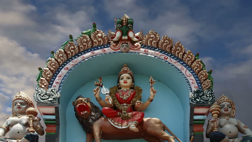 Lagret videoklipp av Traditional Hindu temple, South India, Kerala ...