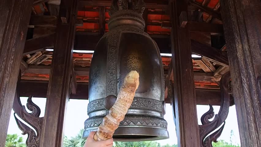 Hit the Ancient Thai Bell Stock Footage Video (100% Royalty-free ...